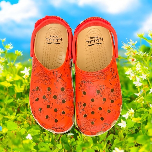 CROCS | Shoes | Nwt Crocs Limited Edition Frida Kahlo Without Jibbitz ...